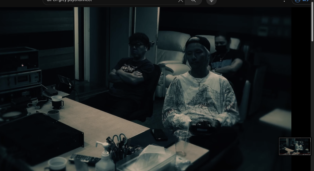 【検証】DIR EN GREY Die愛用のAppleWatchはウルトラシリーズか | Nagi Rhythm｜30代独身男性ミニマリストブログ